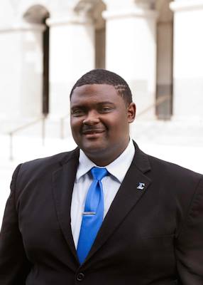 Steven Tate Scholarship – Theta Gamma Sigma